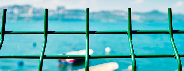 Cómo colocar una valla cerca del mar o zona costera - Securfix